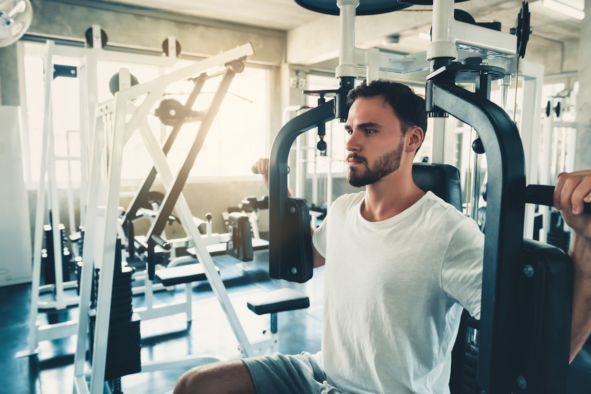 Get Started: Chest Fly (Machine) - Gym.com